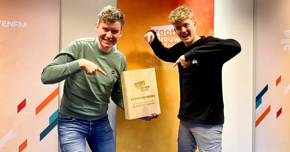 Nieuw in De Dag Van Vandaag: de Doorgeefbijbel! | Groot Nieuws Radio